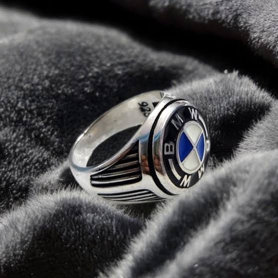 Gents Silver BMW Ring | Jump Street